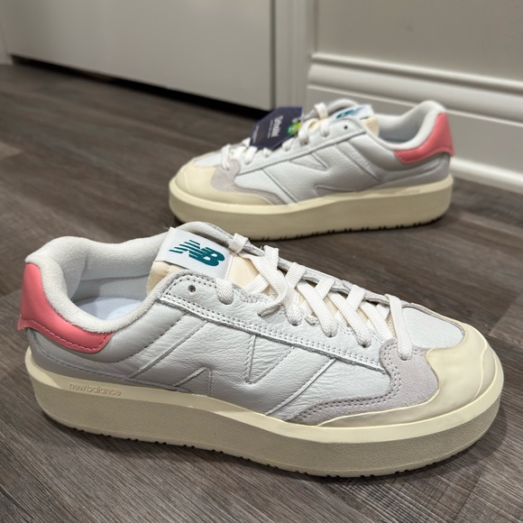 New Balance | Shoes | New Balance Ct 32 White Pink Leather Platform ...